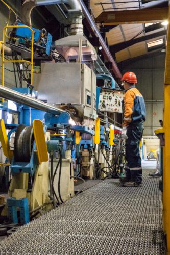 DRILL COLLARS - COMMAND TUBULAR